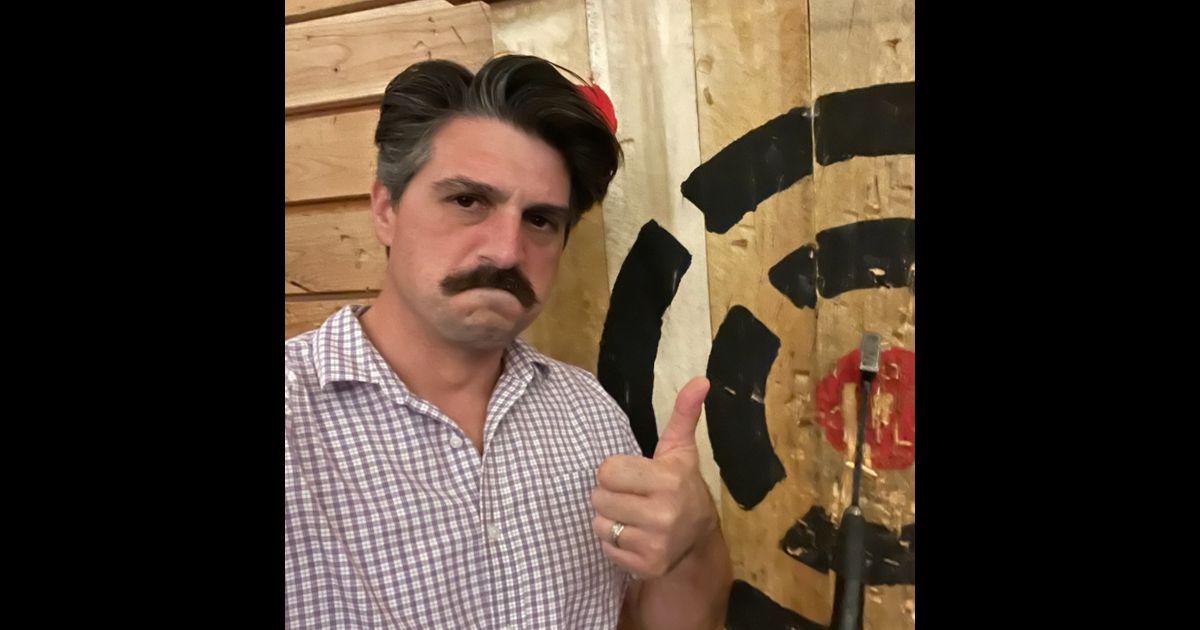 At The Mic (with Keith Malinak) | RedCircle